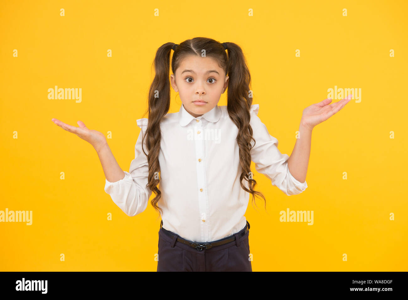 Puzzled pupil hi-res stock photography and images - Alamy