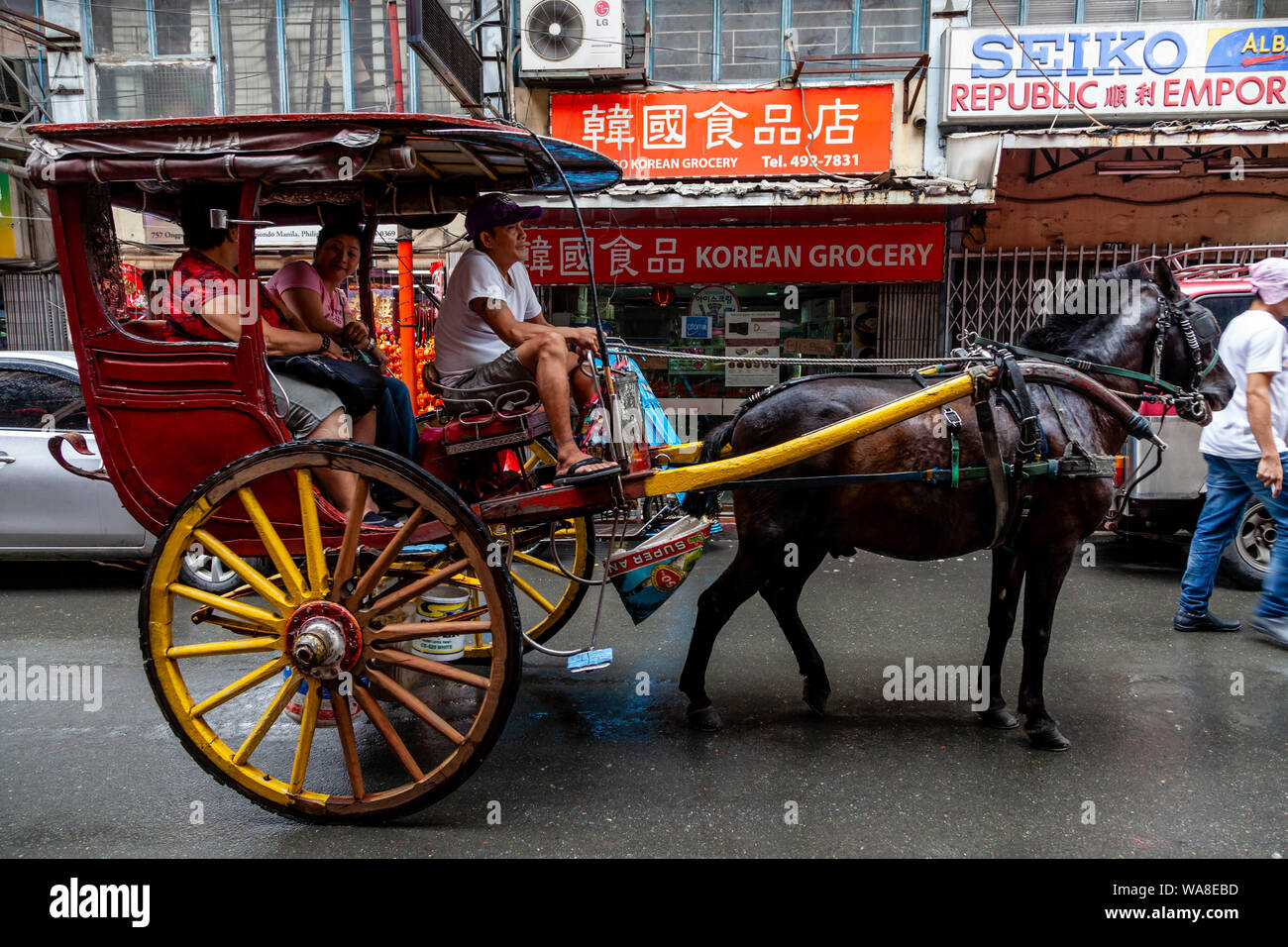 Kalesa hi-res stock photography and images - Alamy