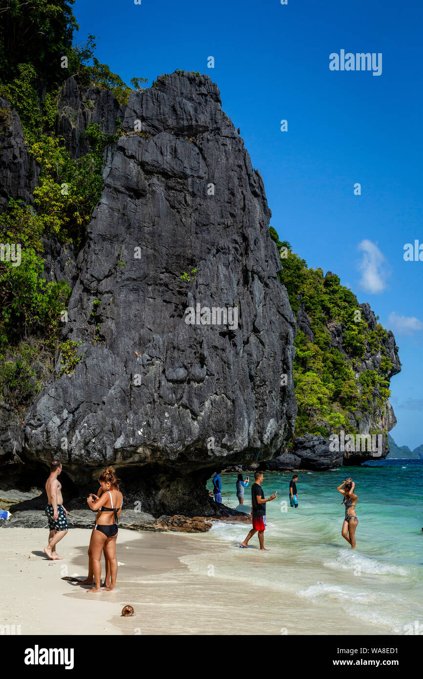 Entalula Beach, El Nido, Palawan, The Philippines Stock Photo - Alamy