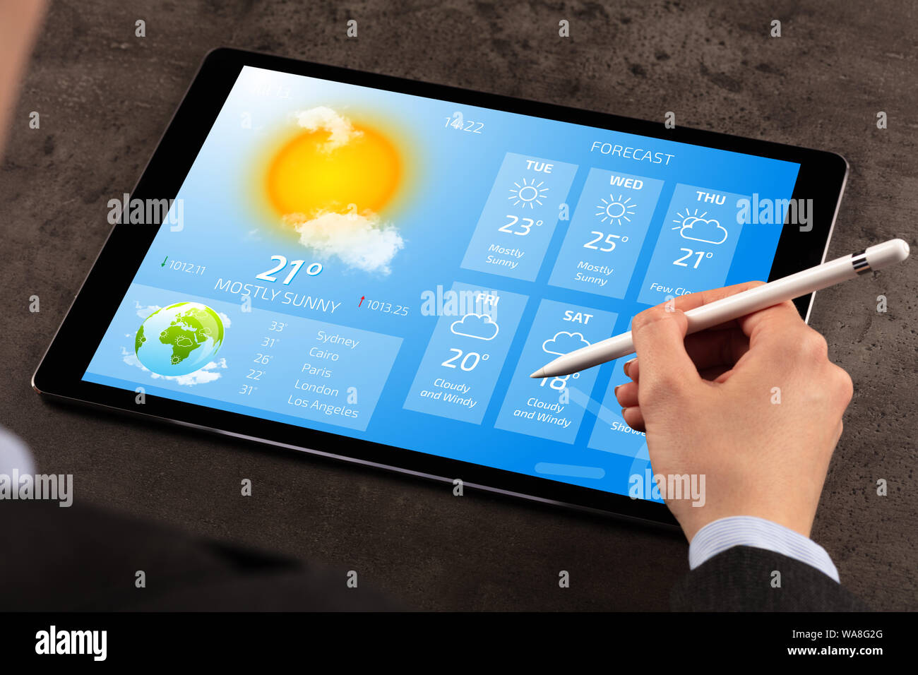 Weather forecast on tablet hi-res stock photography and images - Alamy