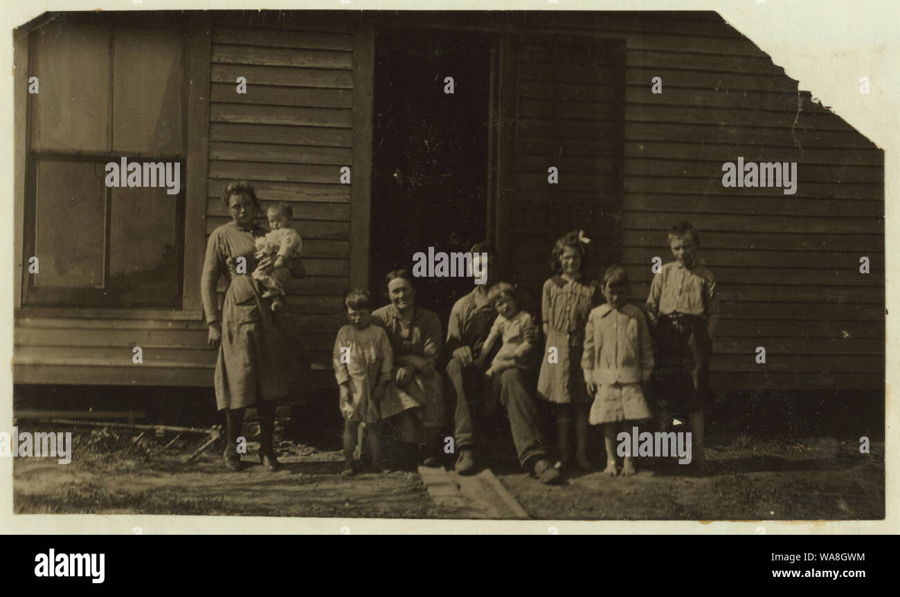 Child collection cards photo hi-res stock photography and images - Alamy
