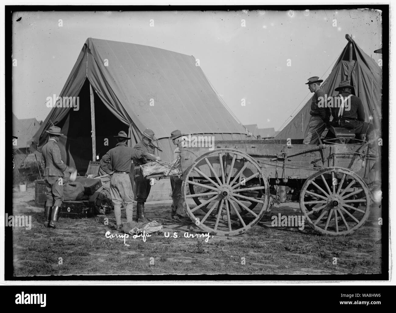 American military daily life hi-res stock photography and images - Alamy