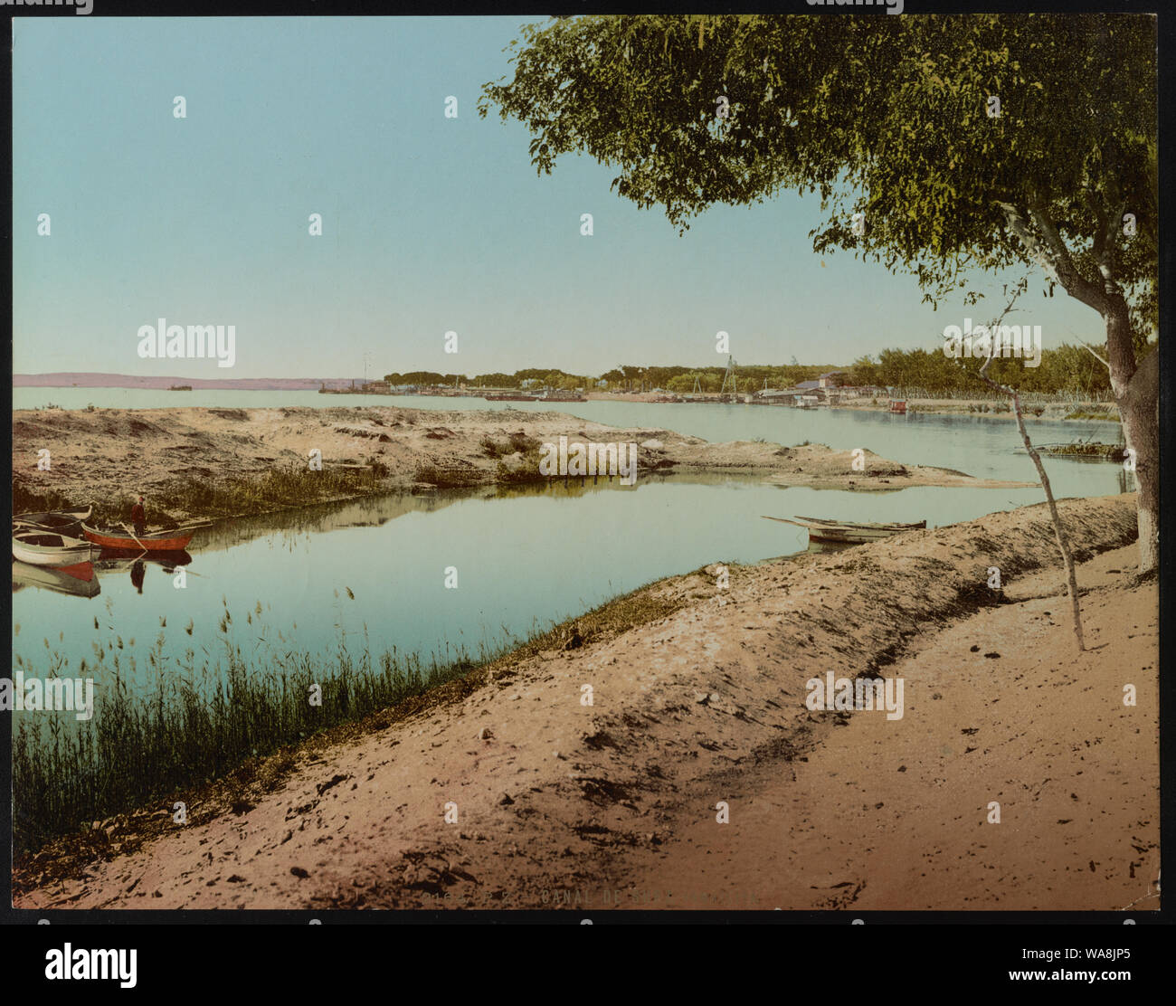 Canal de Suez, Ismailiya Stock Photo - Alamy