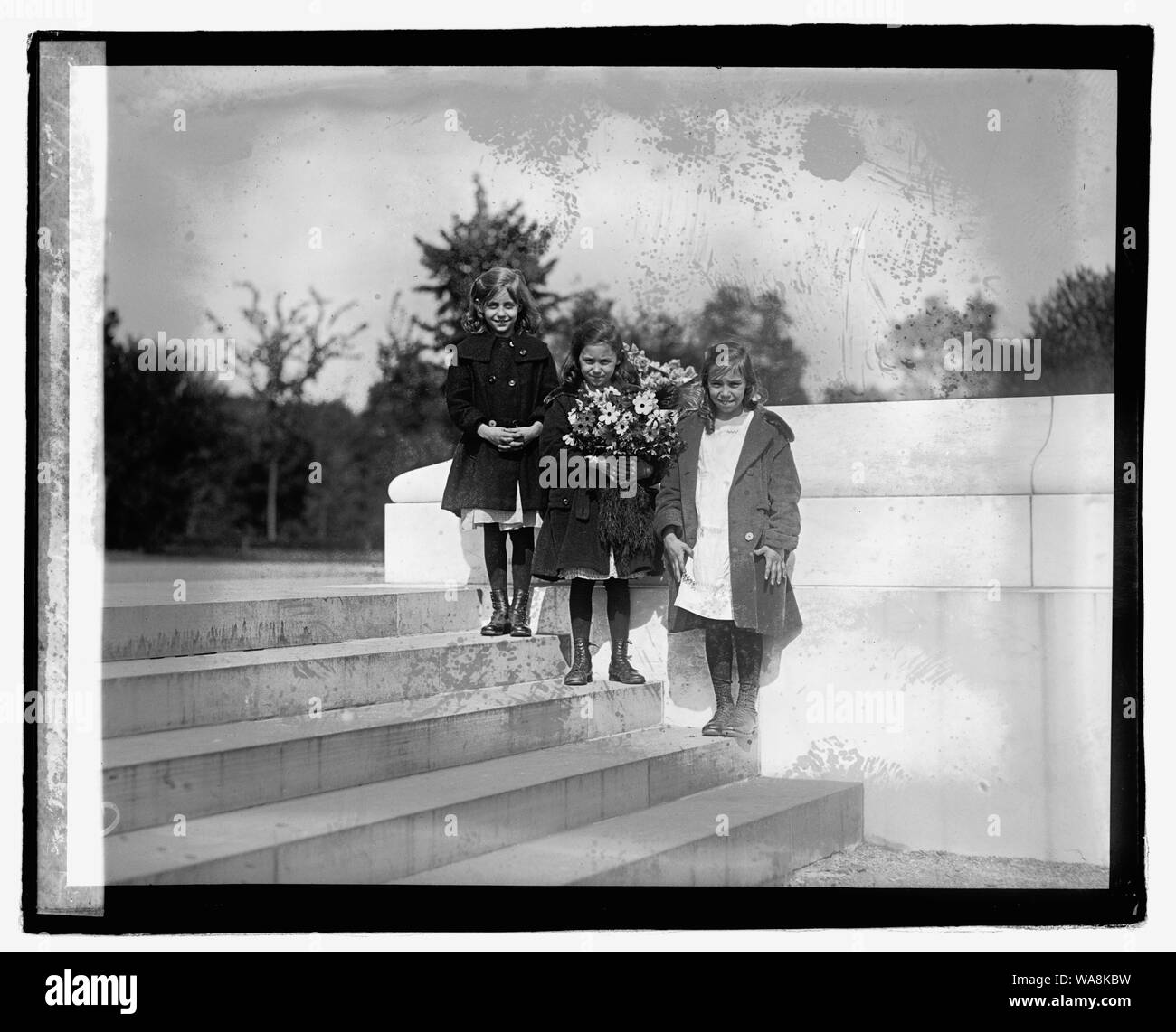 L cap Cut Out Stock Images & Pictures - Alamy