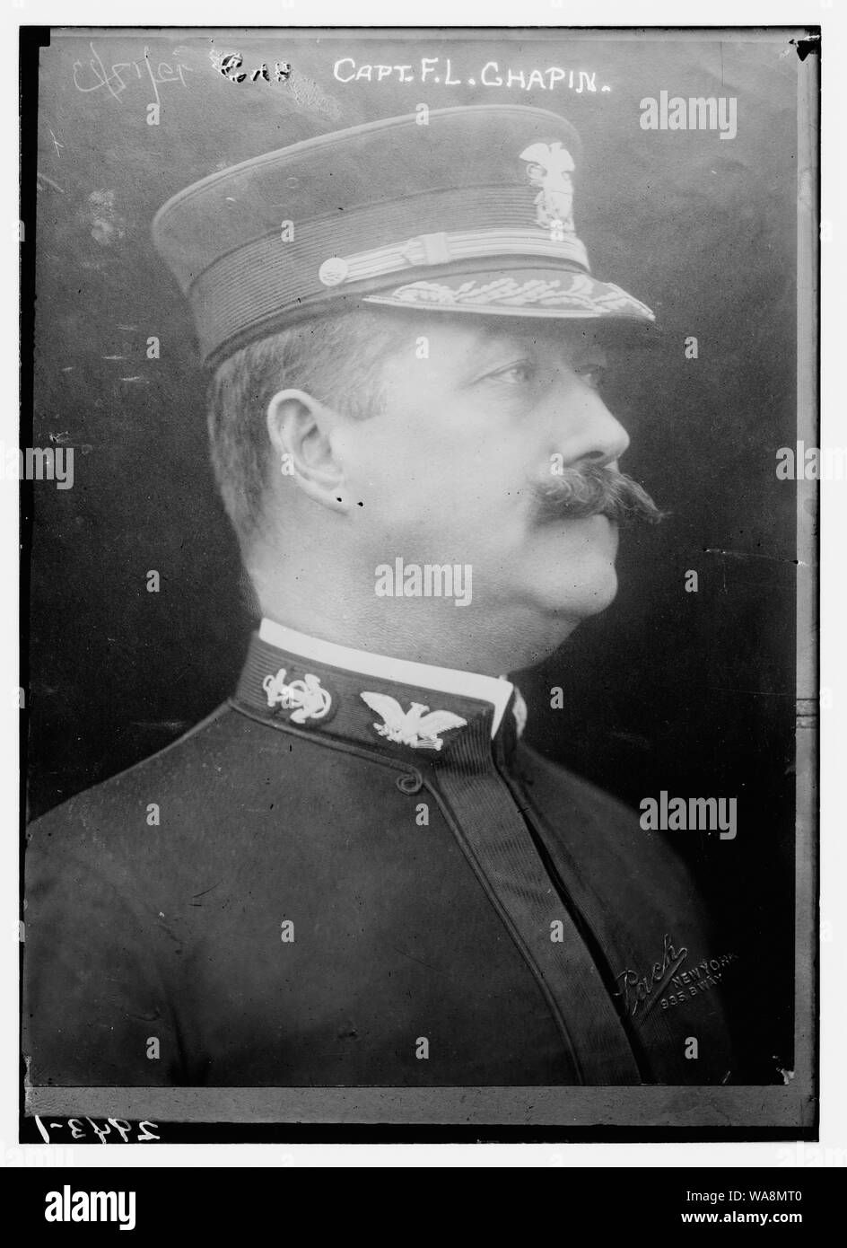 Chapin Black and White Stock Photos & Images - Alamy