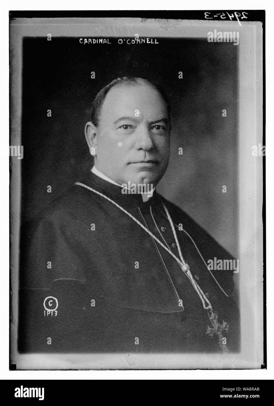 Cardinal roman catholic Cut Out Stock Images & Pictures - Alamy