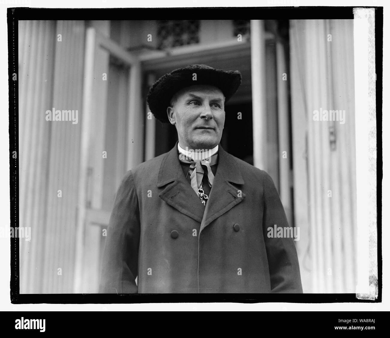 Cardinal roman catholic roman Cut Out Stock Images & Pictures - Alamy