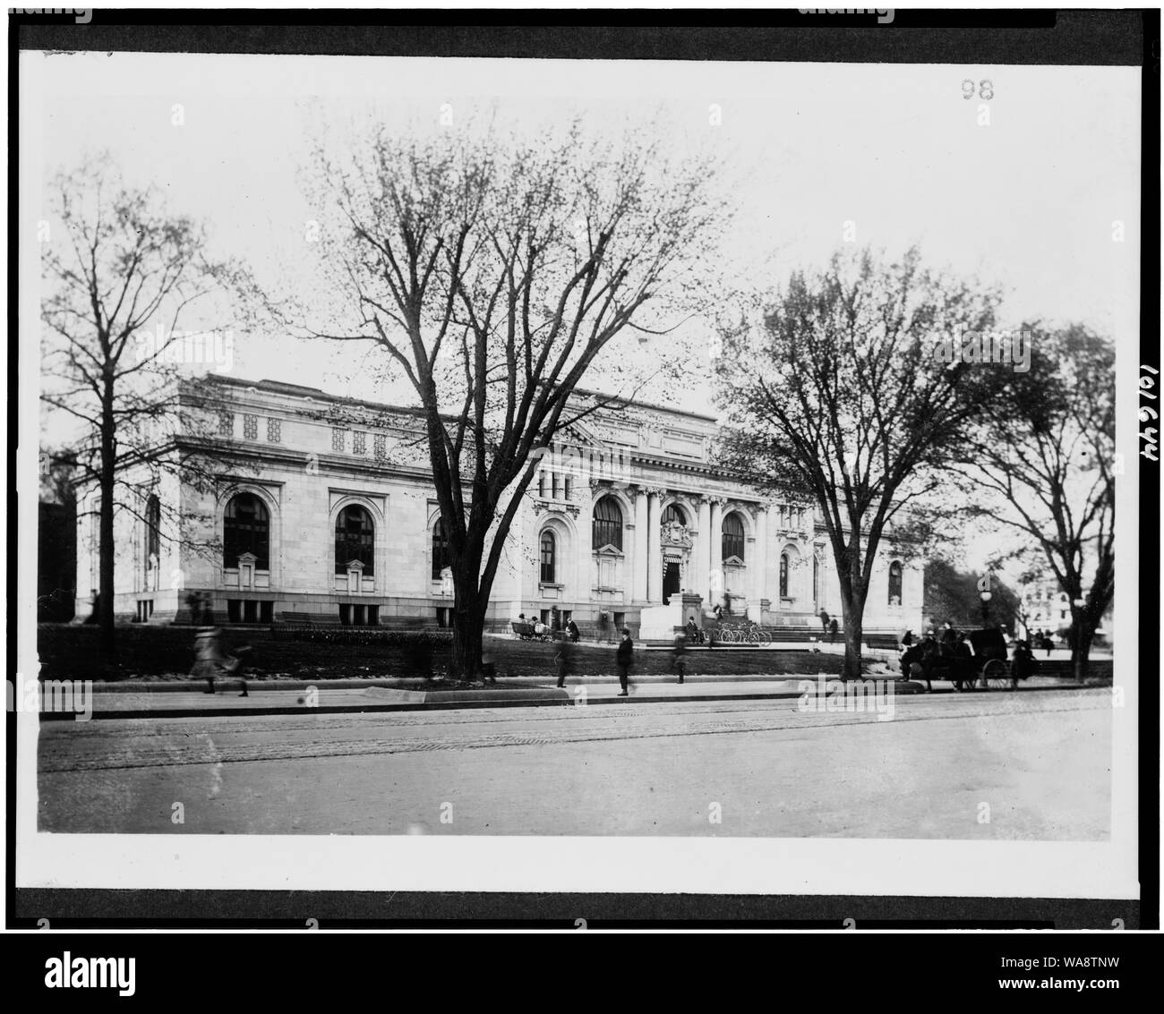 Carnegie building Cut Out Stock Images & Pictures - Alamy