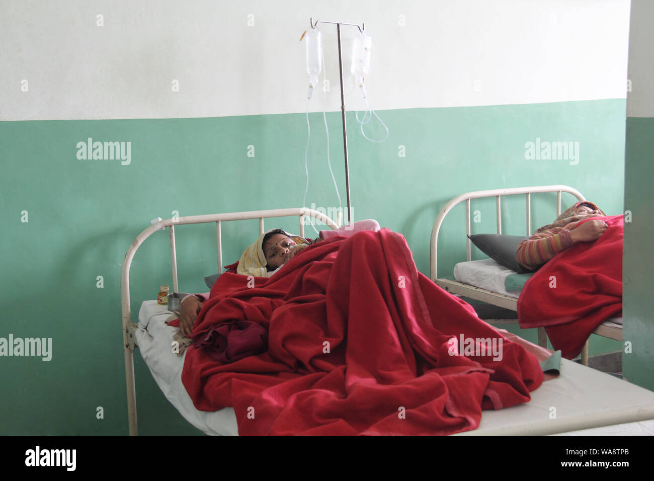 India hospital ward hi-res stock photography and images - Alamy