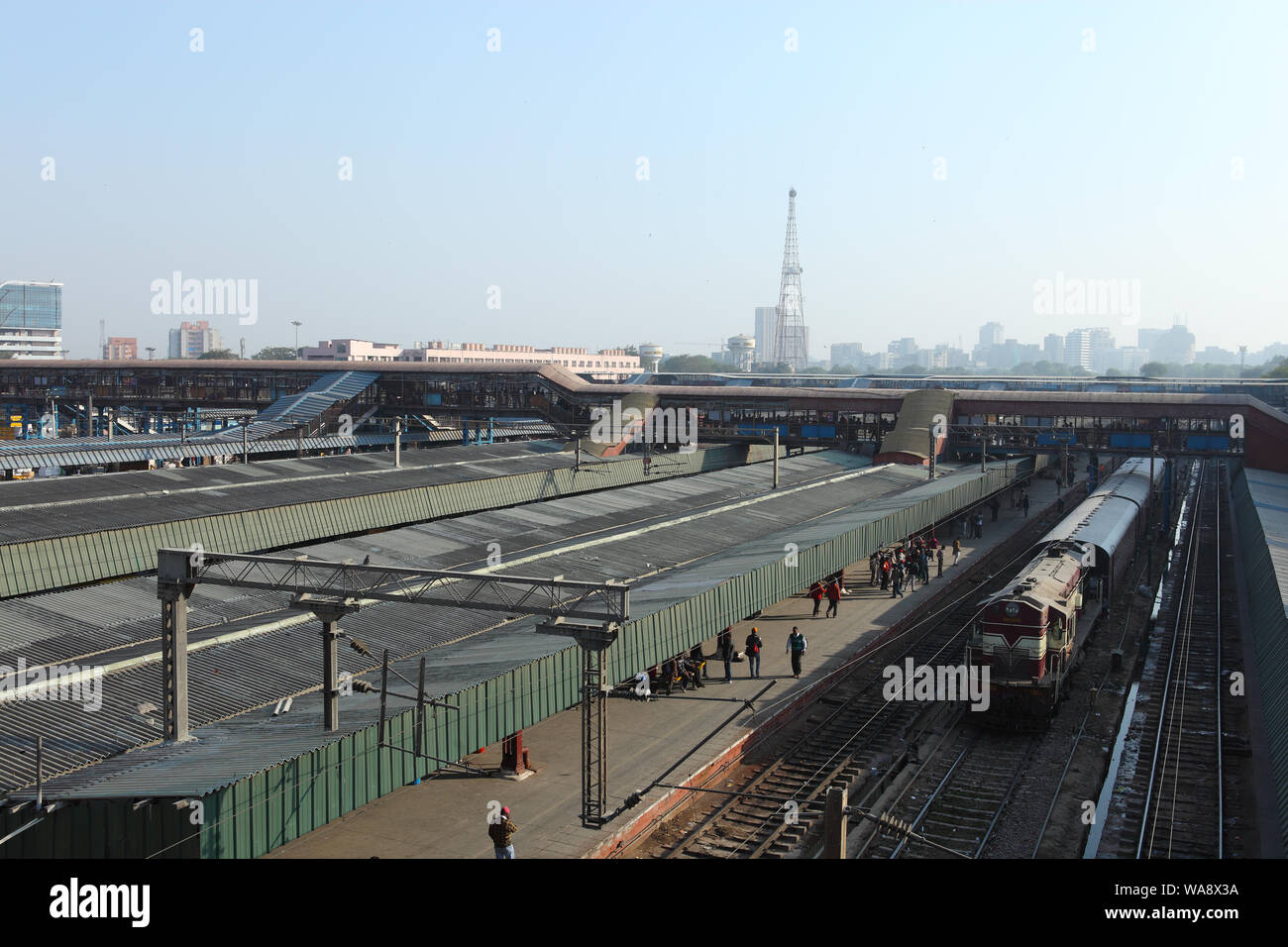 Delhi railway junction hi-res stock photography and images - Alamy