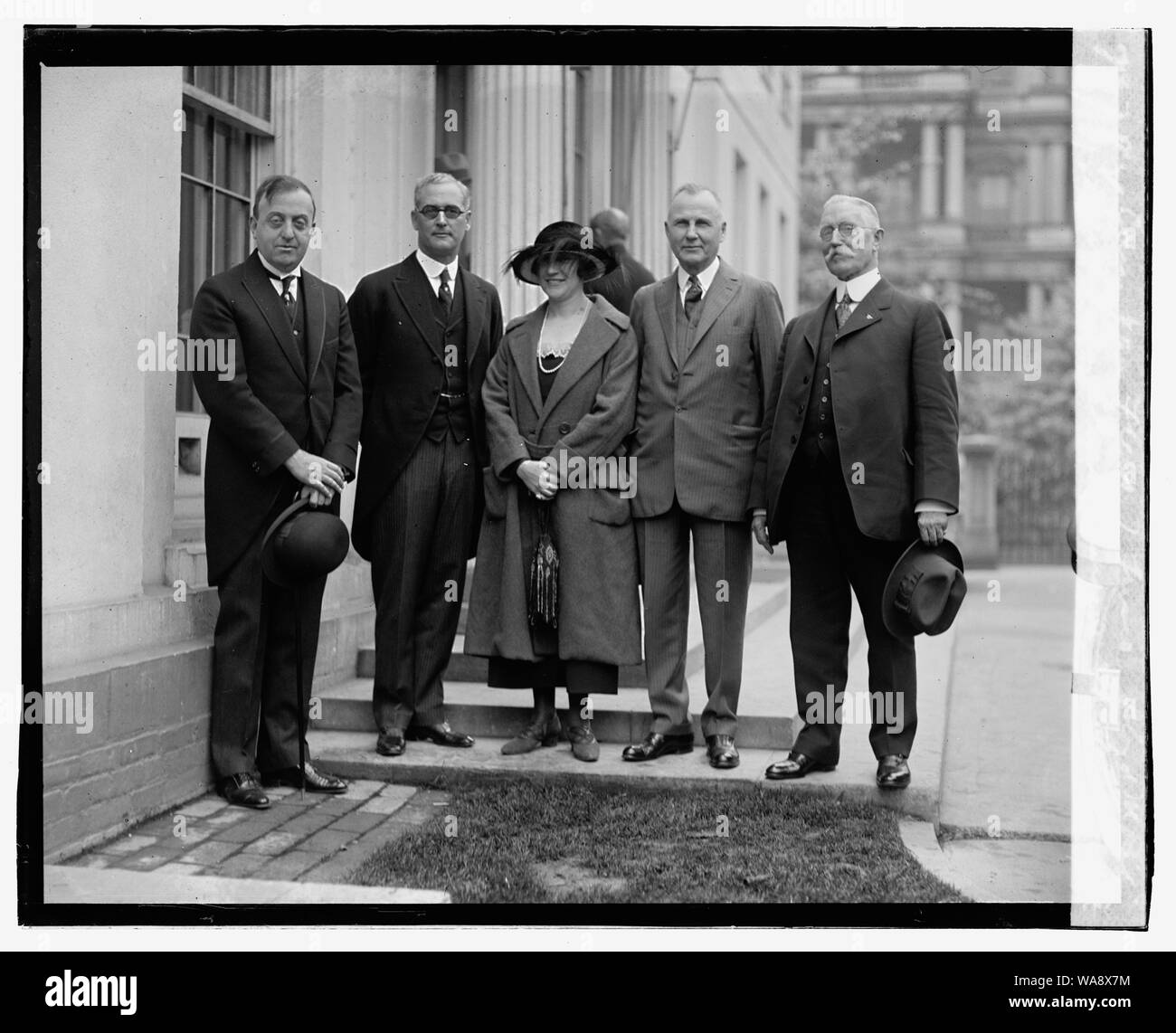 Cary Van Fleur of Frisco, Lloyd M. Robins, Miss Lucy Clark, Cameron ...