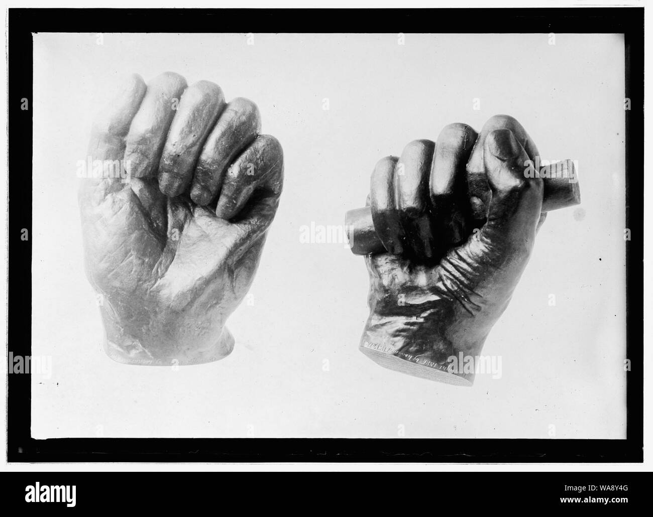 Cast of abraham lincolns hand hi-res stock photography and images - Alamy