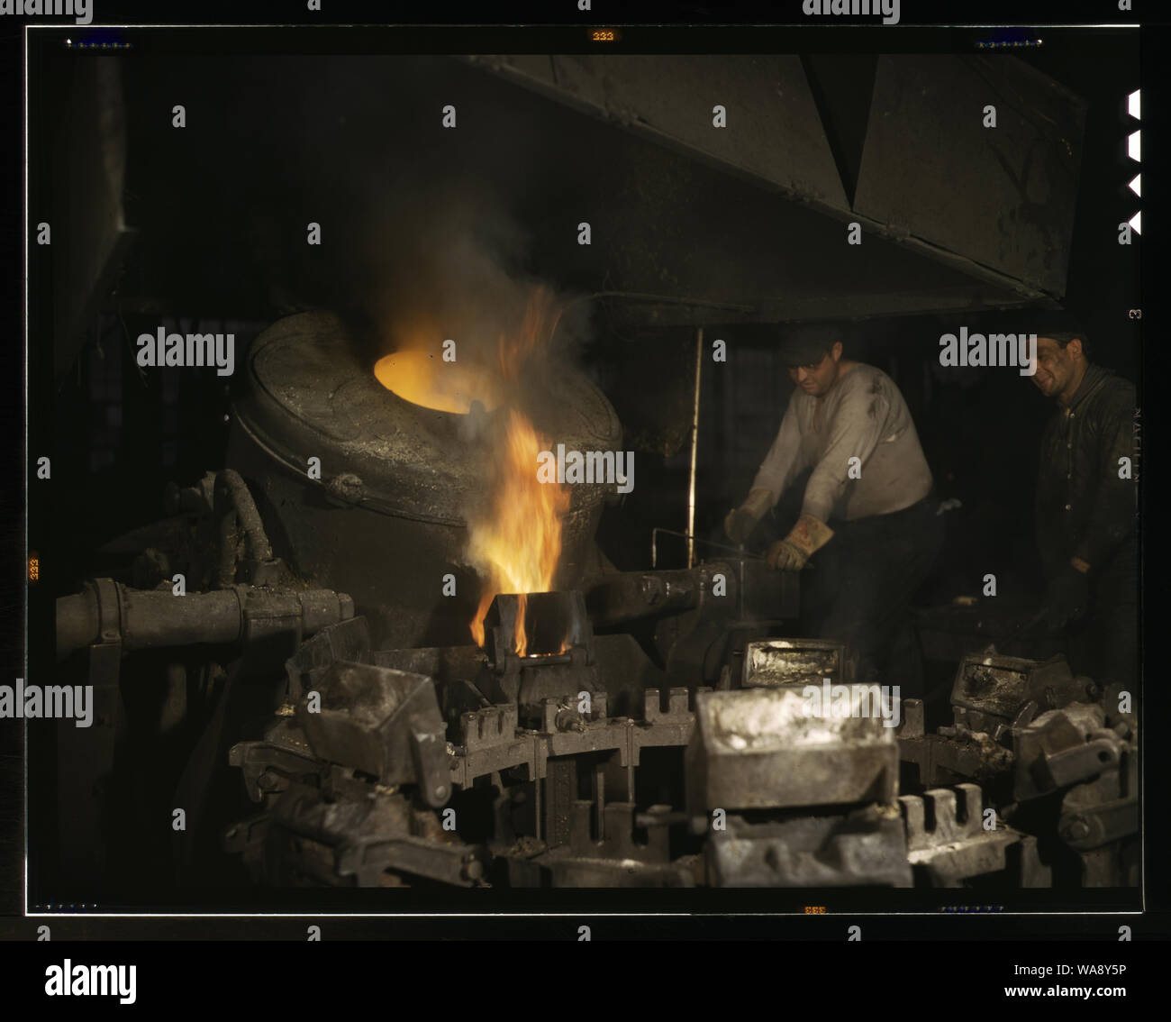 Brass shapes hi-res stock photography and images - Alamy