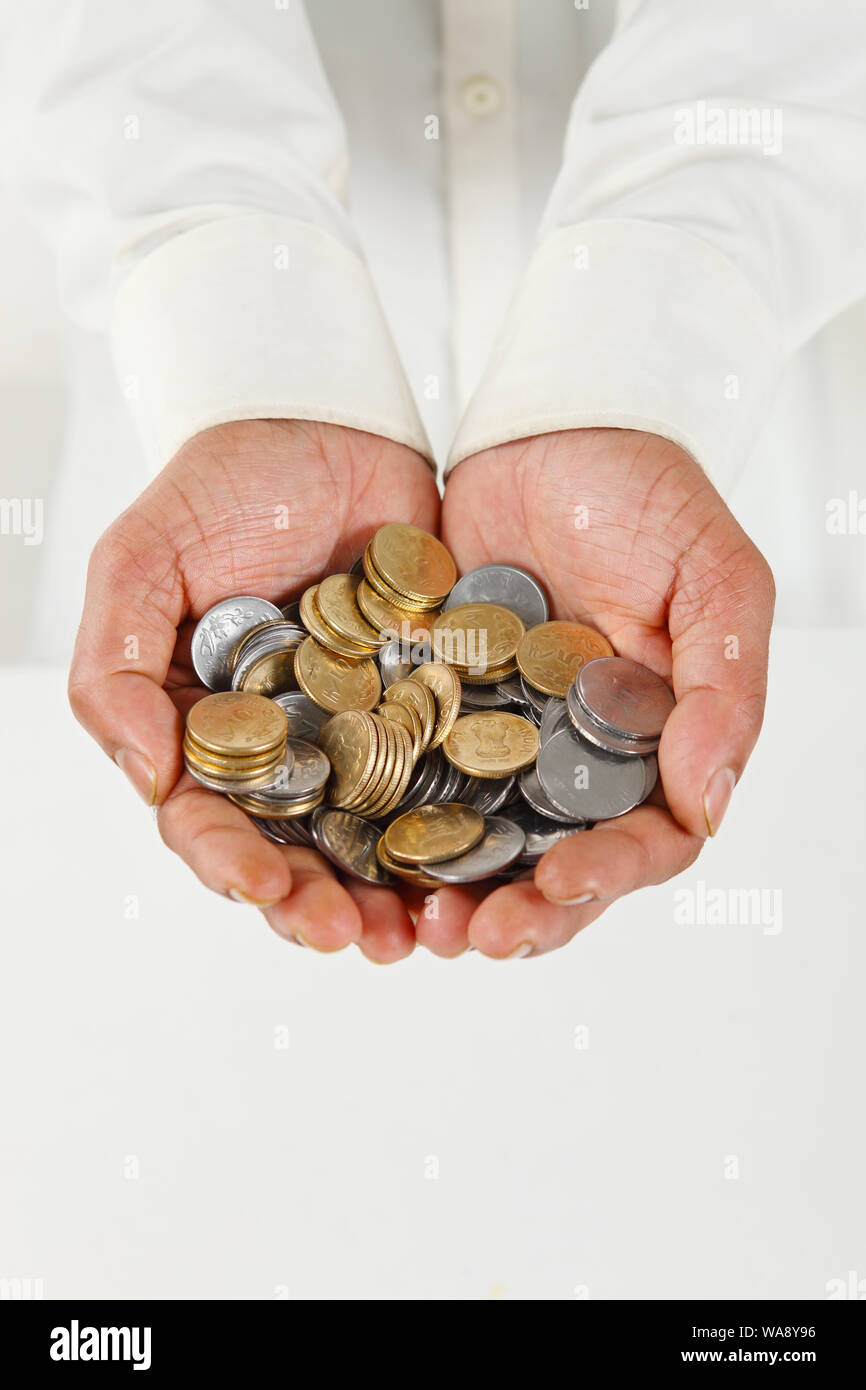 Cupping hands hi-res stock photography and images - Alamy