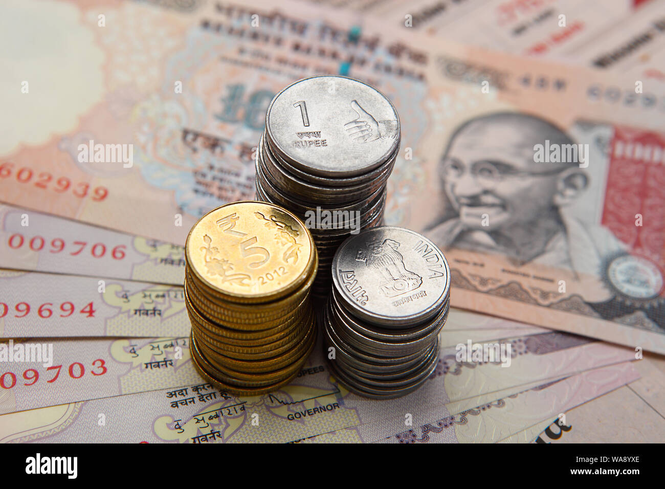 Arrangement indian rupees paper hi-res stock photography and images - Alamy