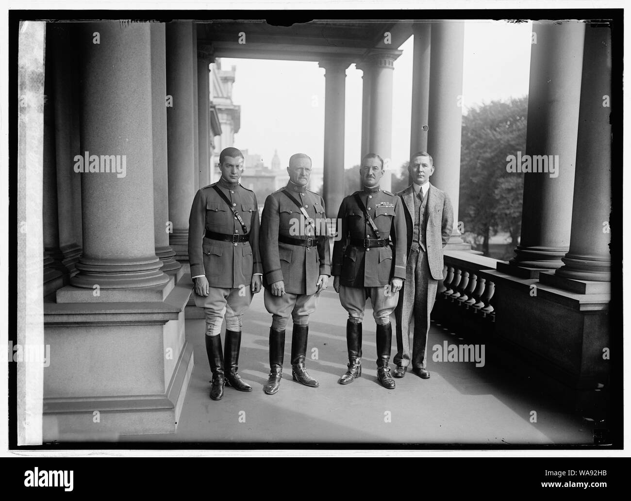 Center of group Gen. Pershing & Col. J.G. [Quekemeyer, 9/13/24] Stock ...