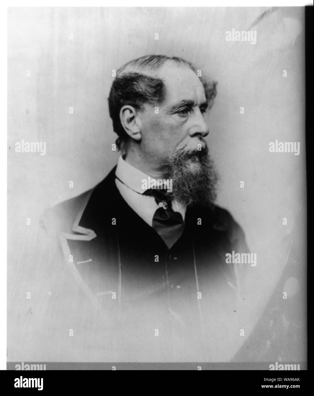 Charles dickens characters Black and White Stock Photos & Images - Alamy