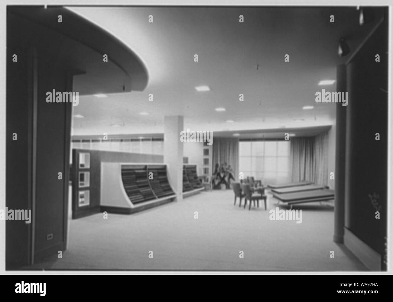 Charles cochrane hi-res stock photography and images - Alamy