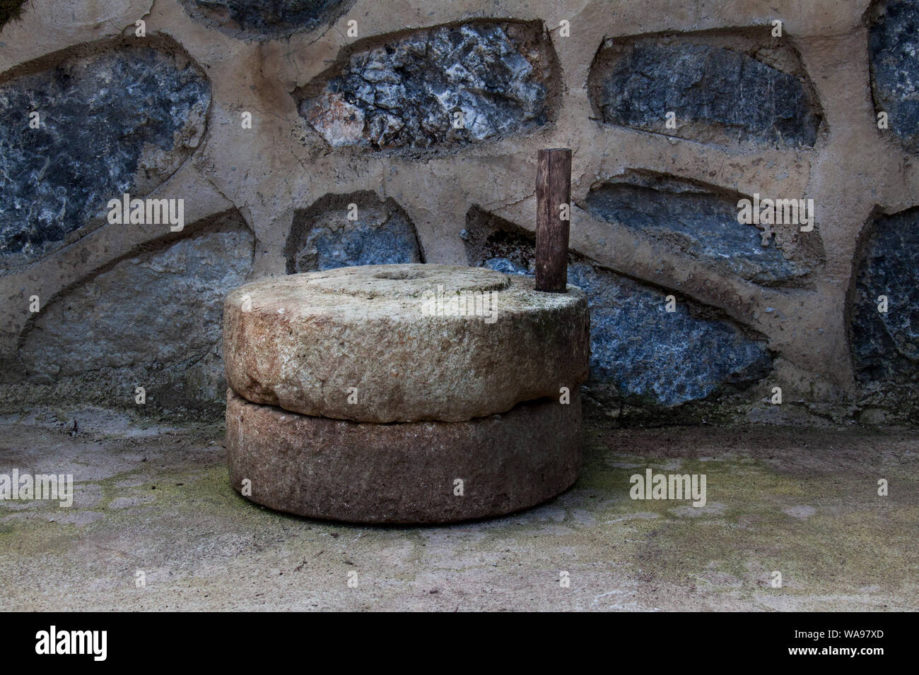 Stone hand mill hi-res stock photography and images - Alamy