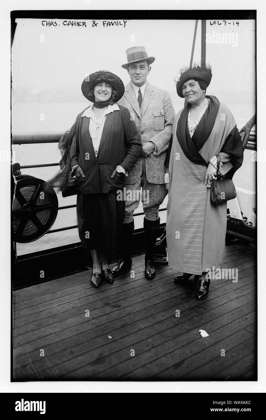 Men generation family generation Black and White Stock Photos & Images ...