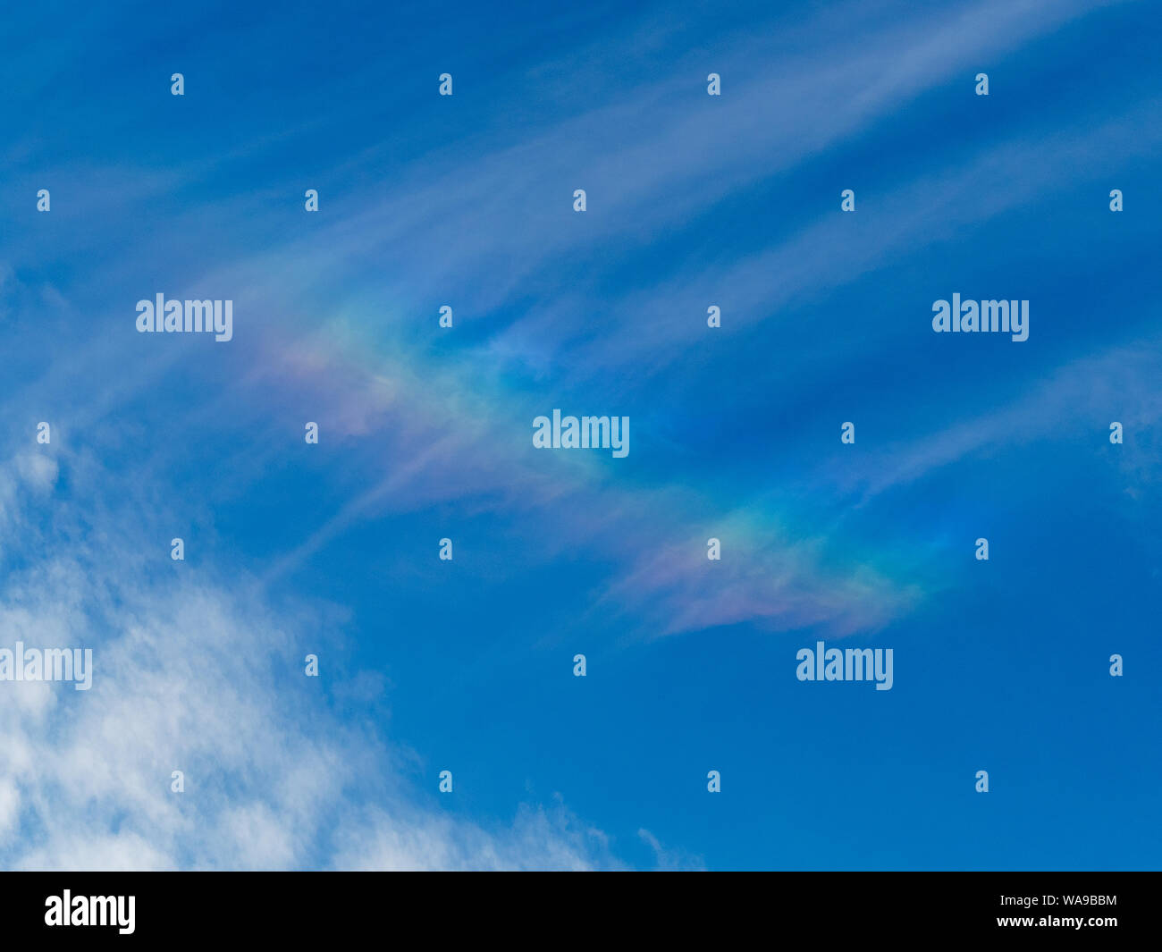 Cirrus jet hi-res stock photography and images - Alamy