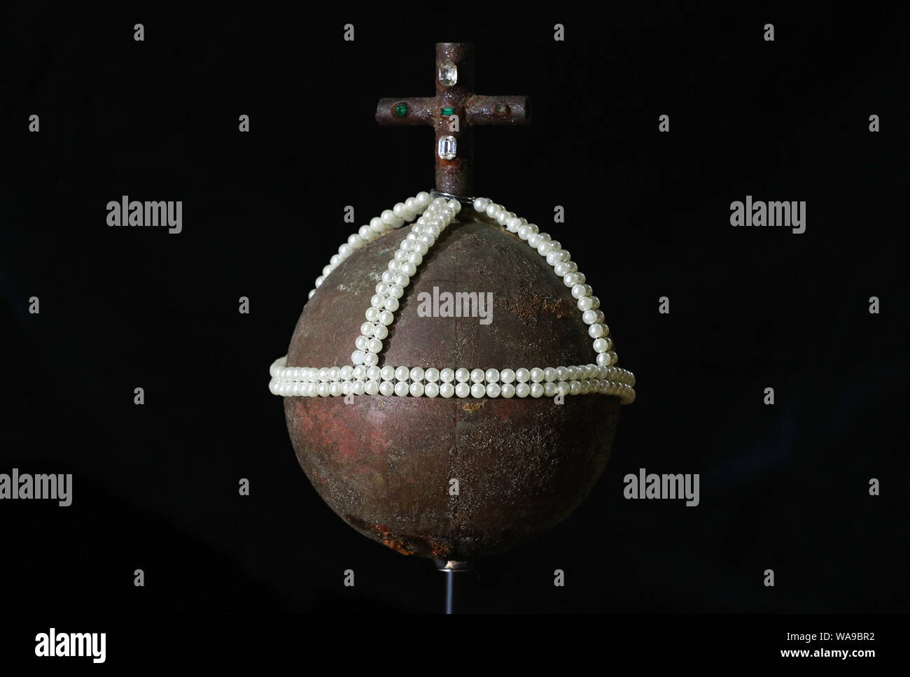 Holy hand grenade hi-res stock photography and images - Alamy