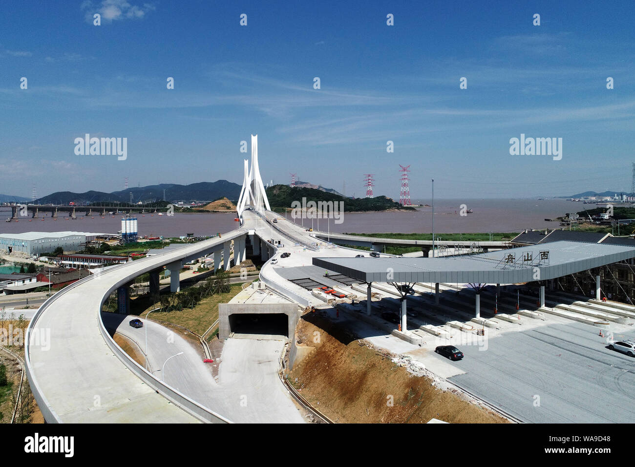 Aerial view of Fuchimen Bridge, which finishes its main tower coating ...