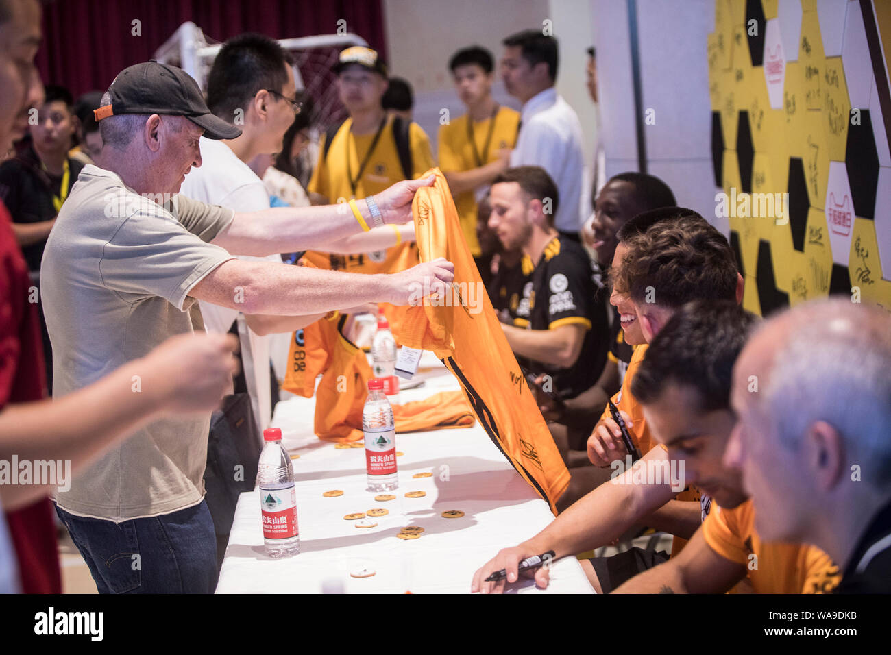 Players of Wolverhampton Wanderers F.C. of English League champions ...