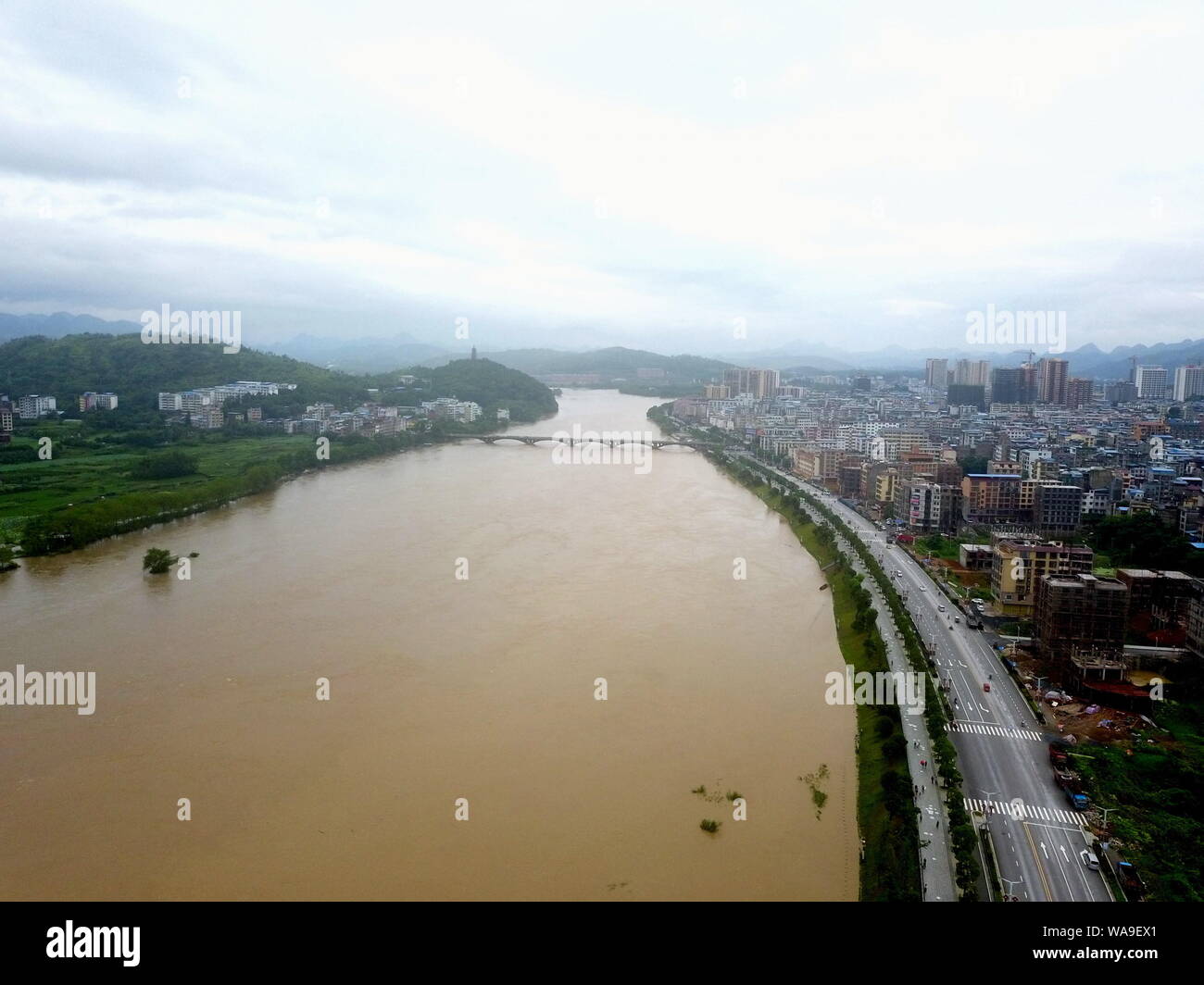 Buildings in quanzhou hi-res stock photography and images - Alamy