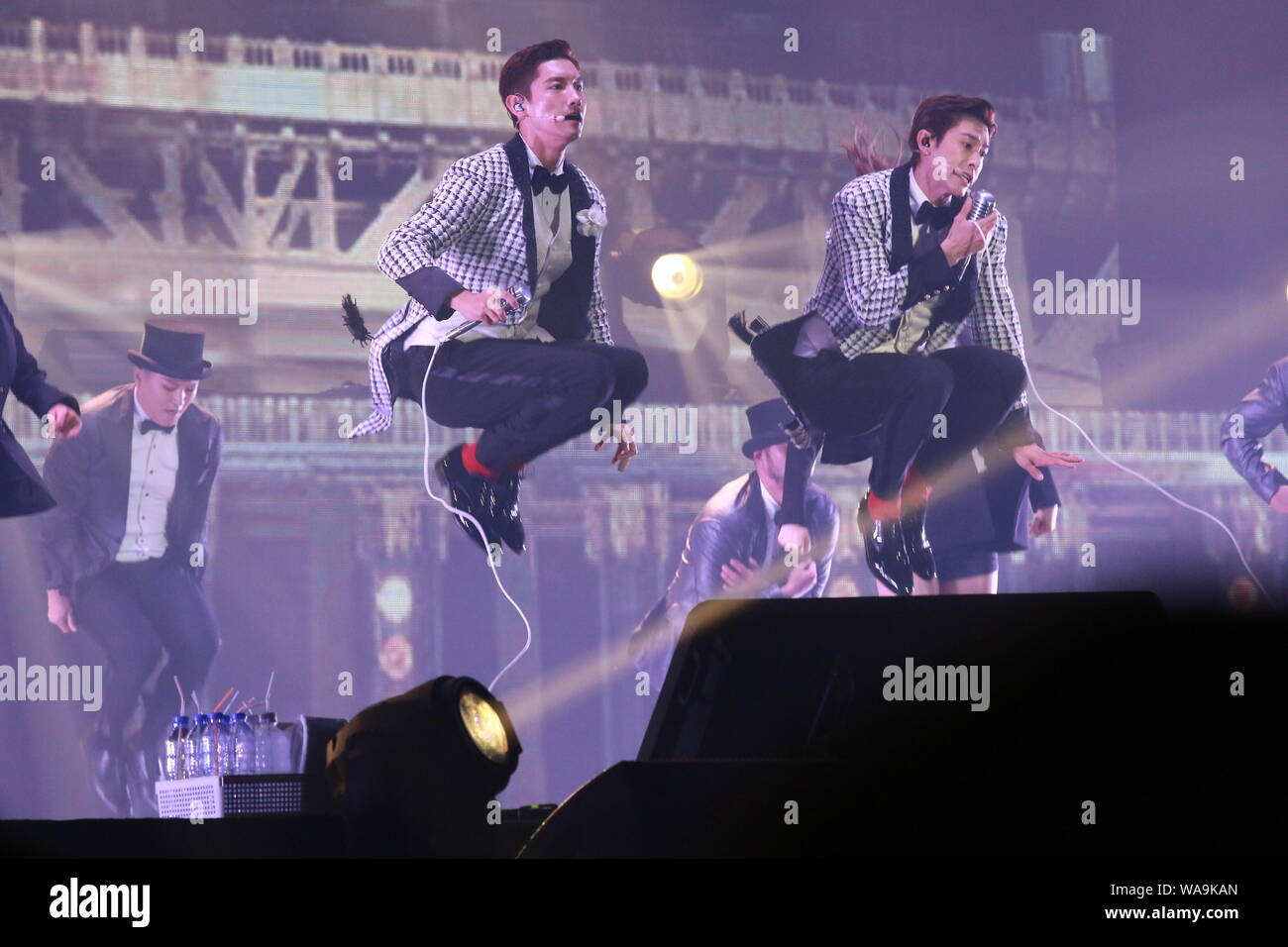 Singers and actors Shim Chang-min, also known by his stage name Max ...