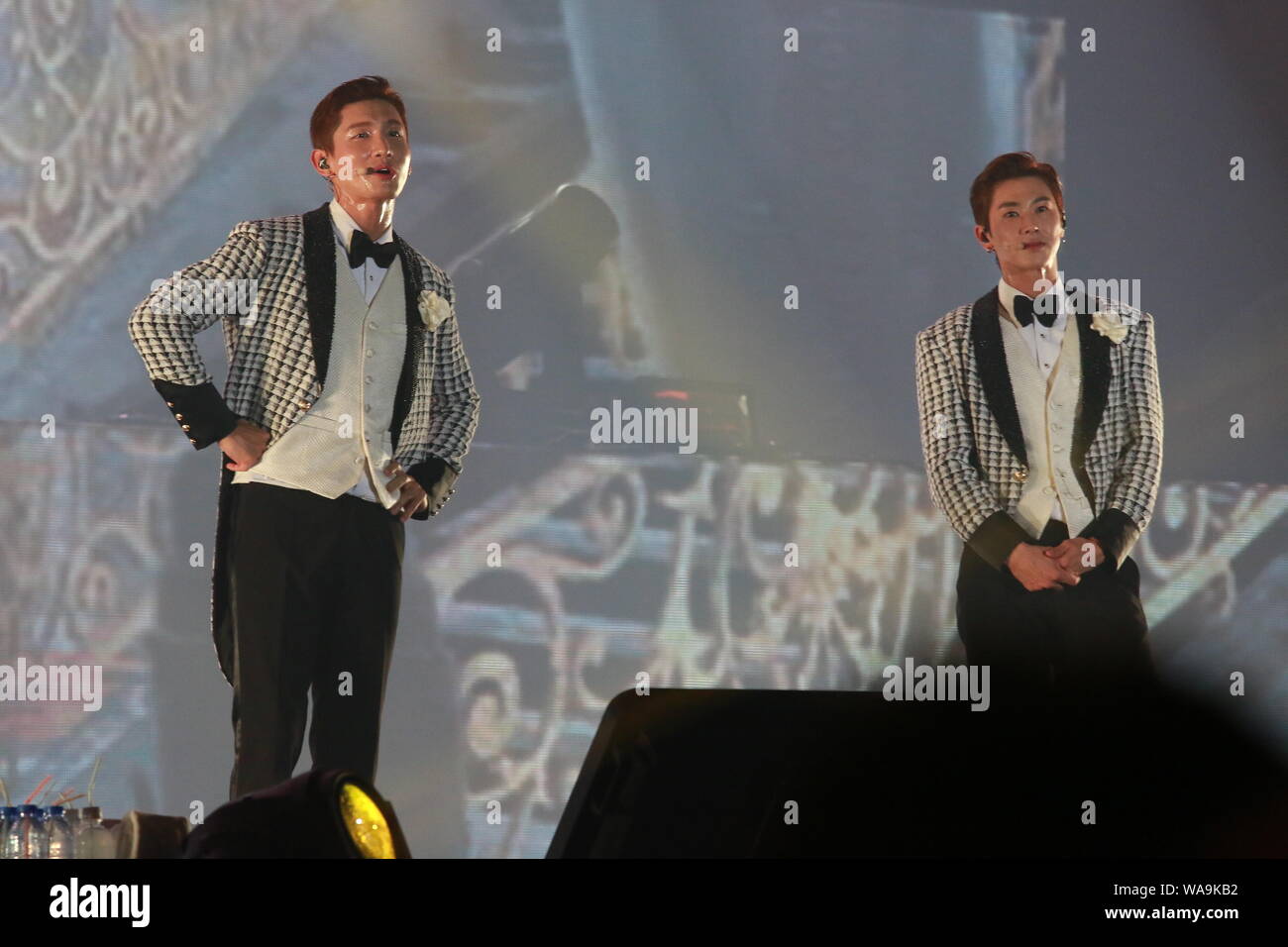 Singers and actors Shim Chang-min, also known by his stage name Max ...