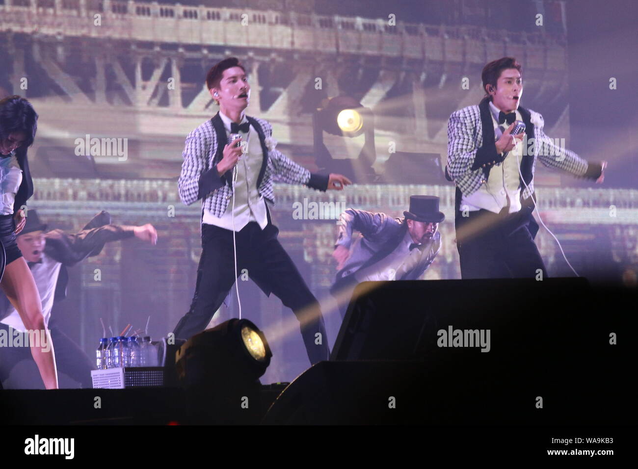 Singers and actors Shim Chang-min, also known by his stage name Max ...