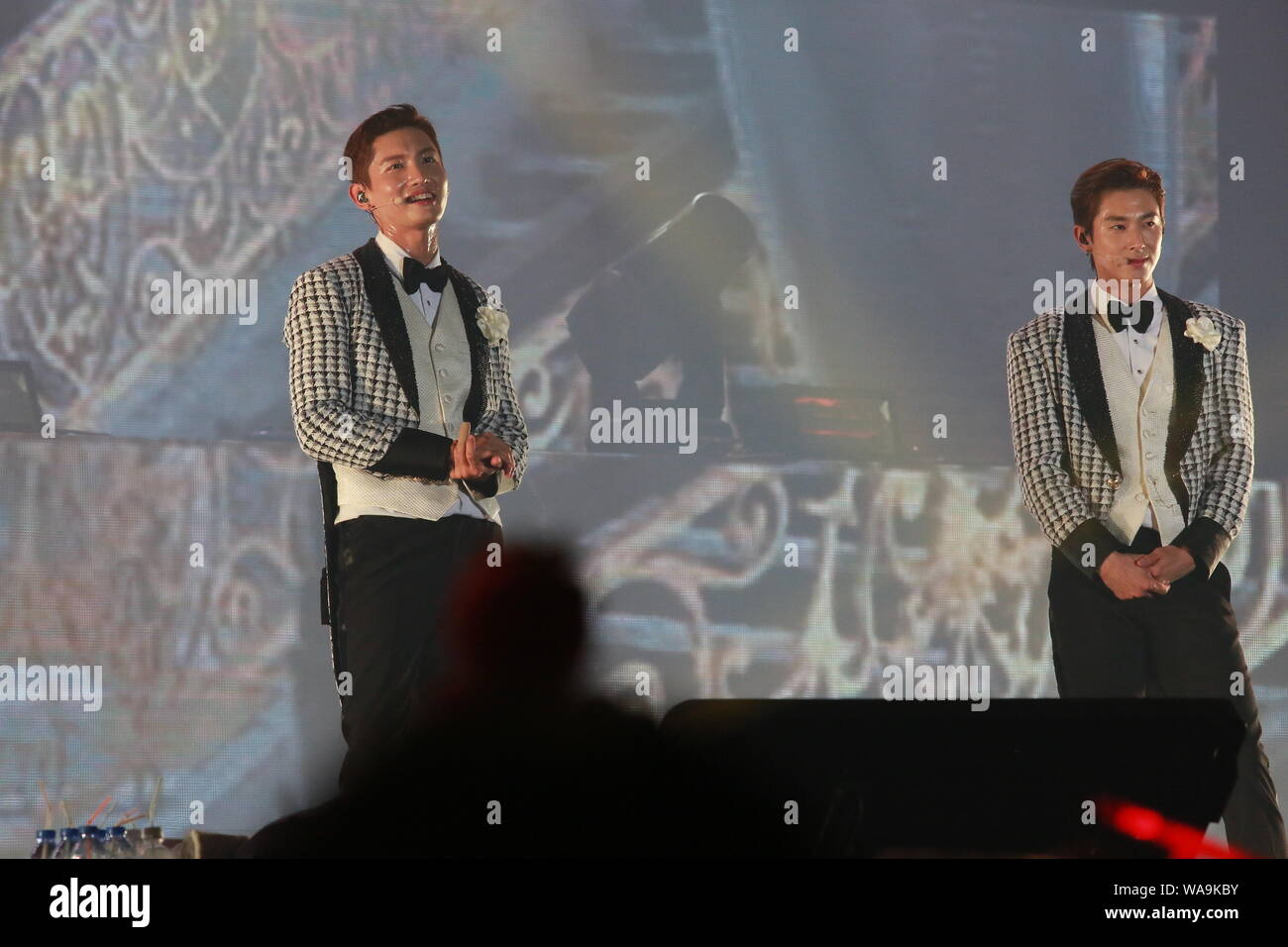 Singers and actors Shim Chang-min, also known by his stage name Max ...