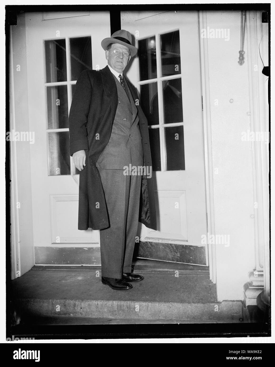 Edward kelly hi-res stock photography and images - Alamy