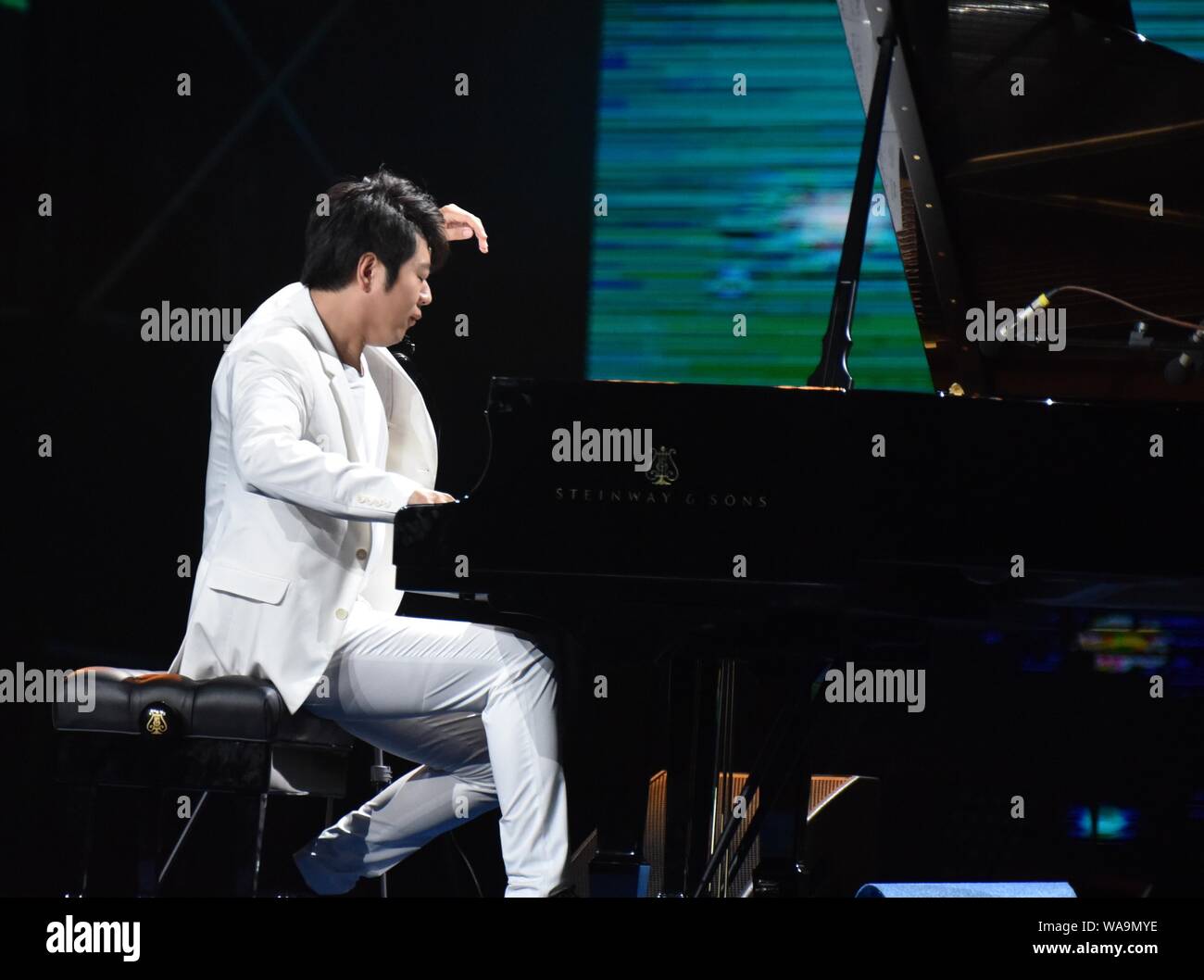 Chinese pianist Lang Lang and his wife Gina Alice Redlinger perform ...