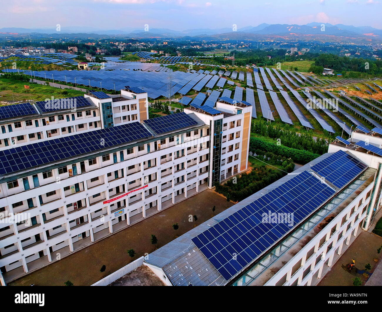 Solar panels installed china hi-res stock photography and images - Alamy