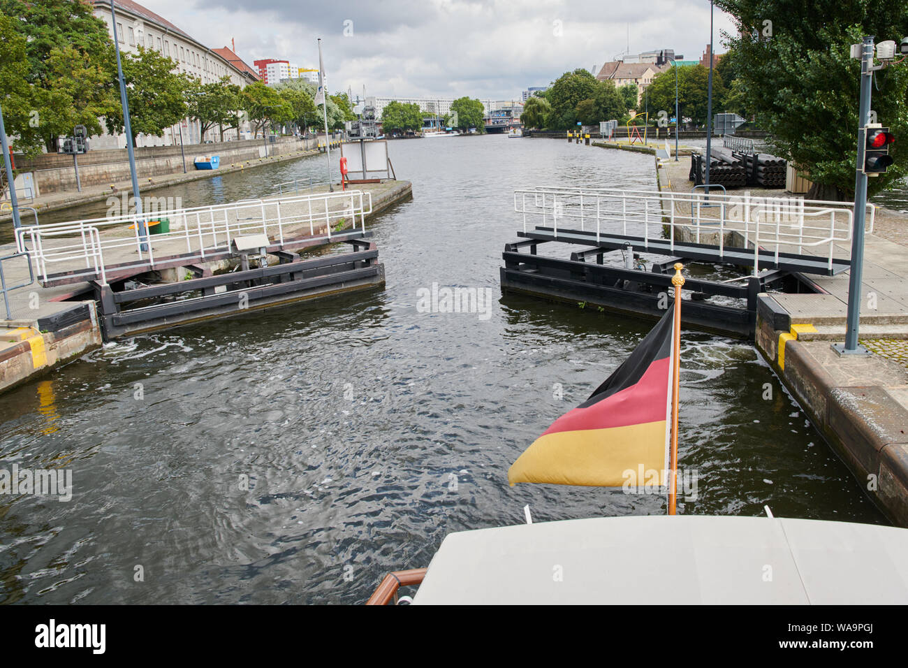 Berlin, Germany. 19th Aug, 2019. The lock at Mühlendamm opens. Credit ...