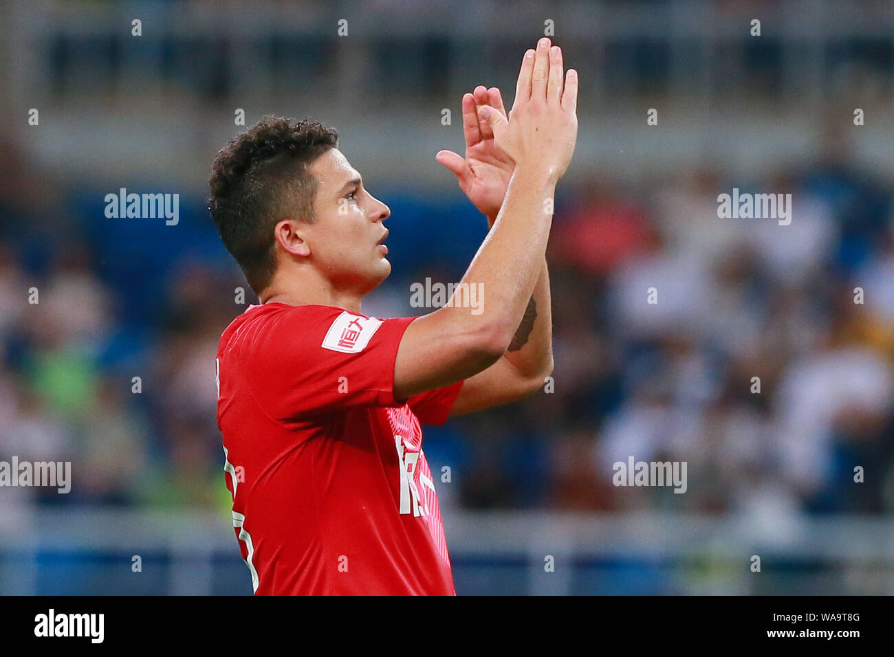Brazilian football player Elkeson de Oliveira Cardoso, or simply ...