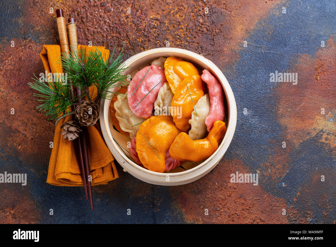 Songpyeon rice cakes for Chuseok Stock Photo - Alamy