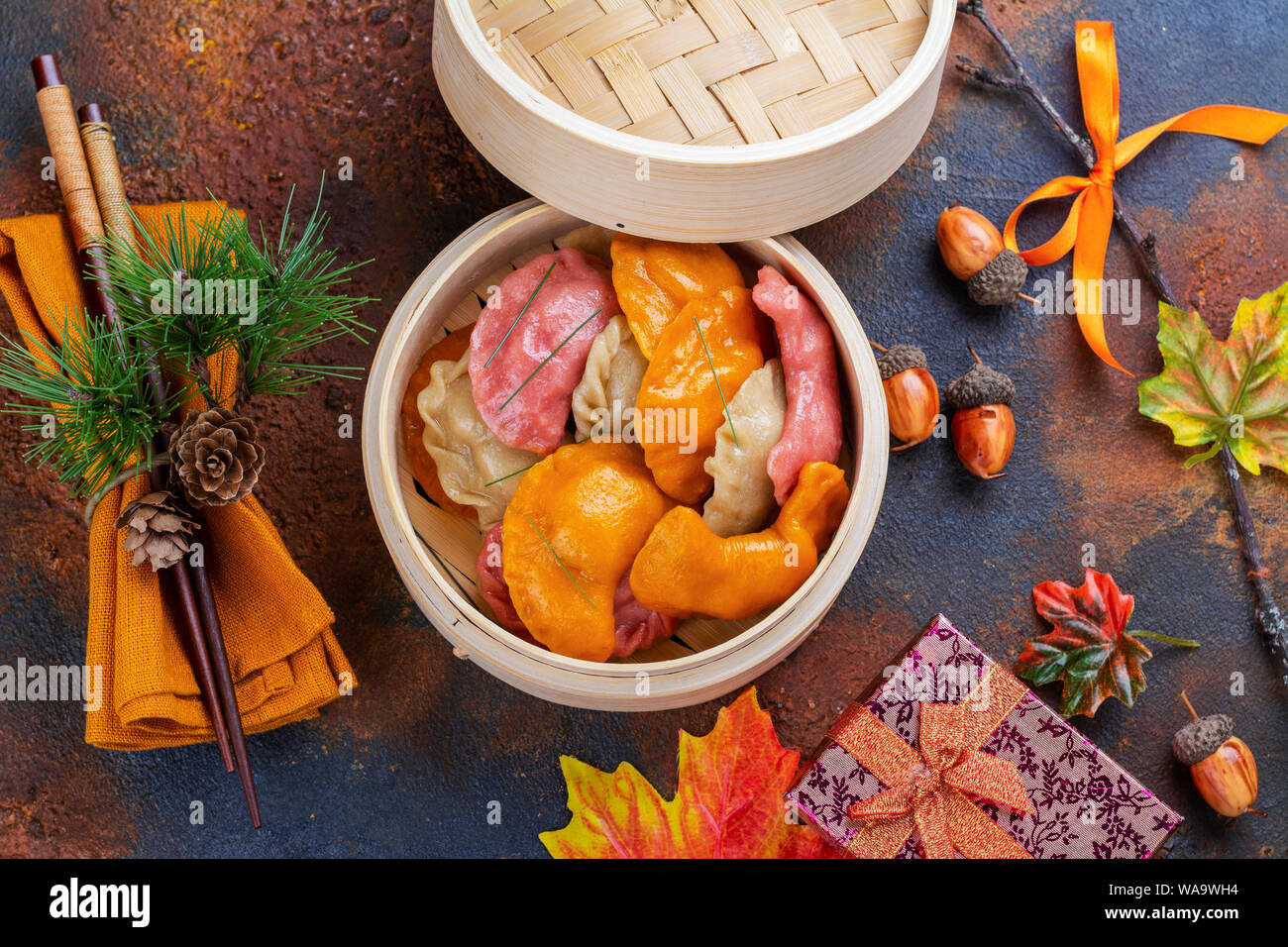 Songpyeon rice cakes for Chuseok Stock Photo - Alamy