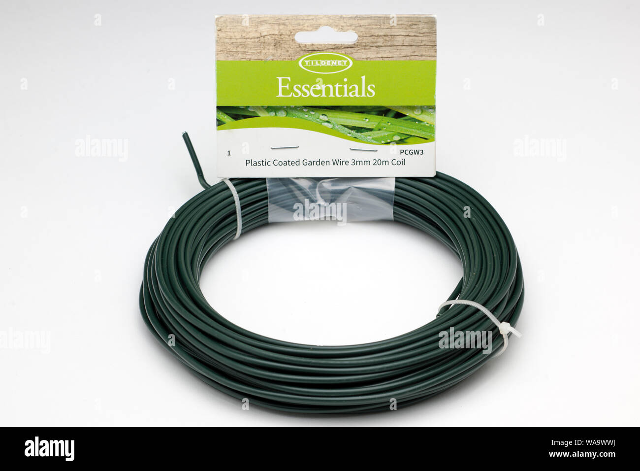 Tildenet 20 metres of 3mm plastic coated garden wire Stock Photo - Alamy