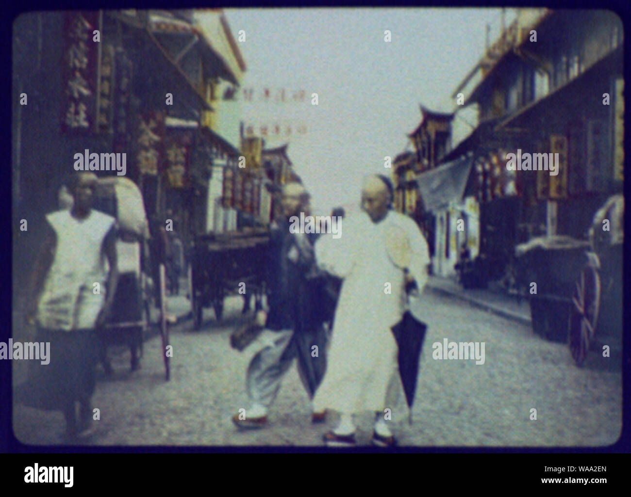 Chinese merchants on street hi-res stock photography and images - Alamy