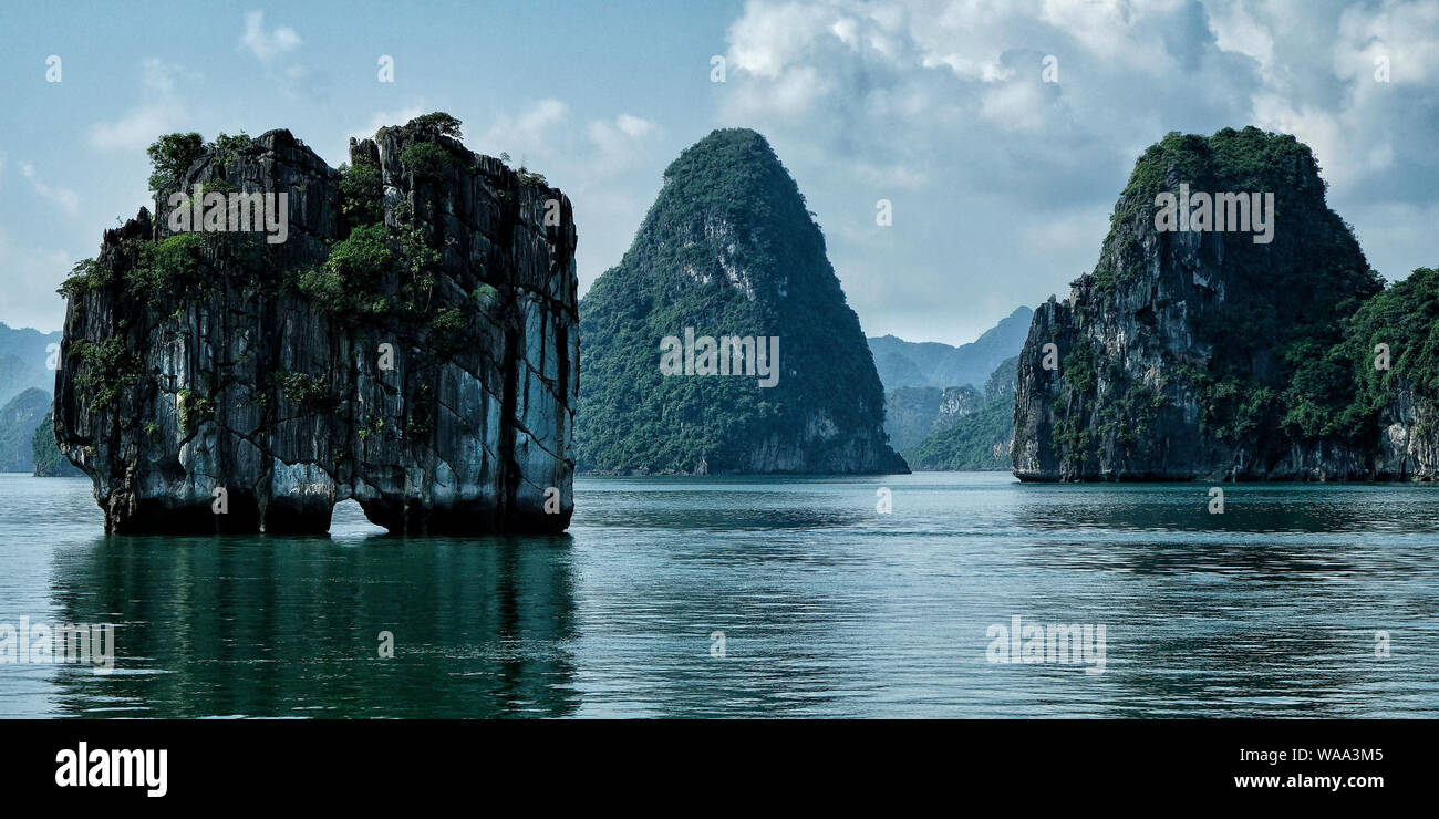 Karst landscape by Halong Bay in Vietnam Stock Photo - Alamy