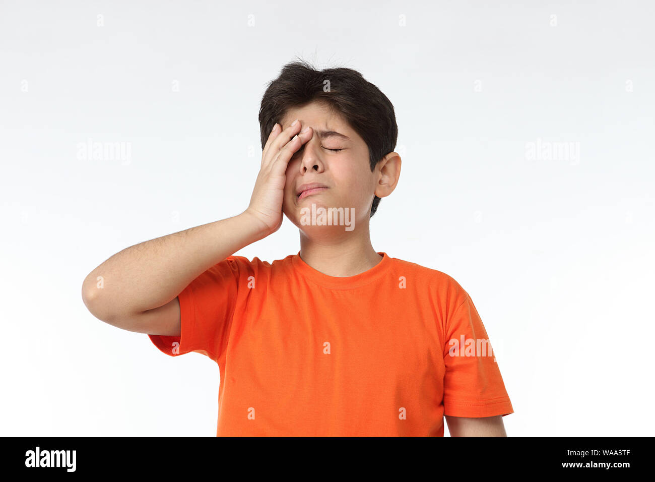 Indian child crying tears face hi-res stock photography and images - Alamy