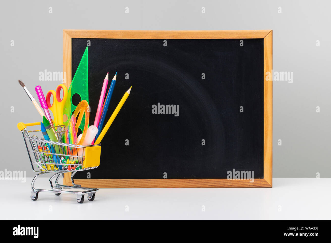 Desk chalkboard hi-res stock photography and images - Alamy