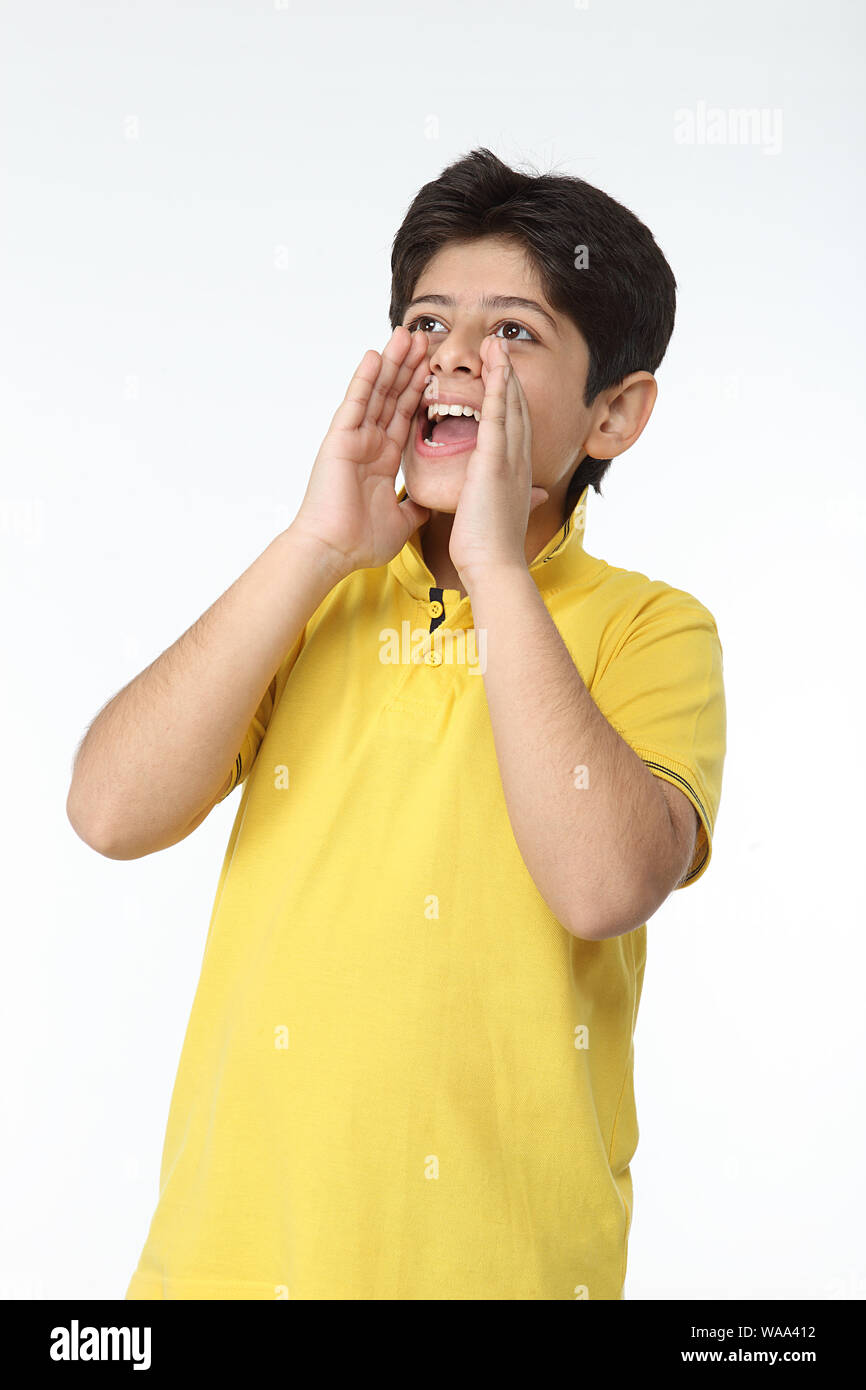Child shouting cupped hands hi-res stock photography and images - Alamy