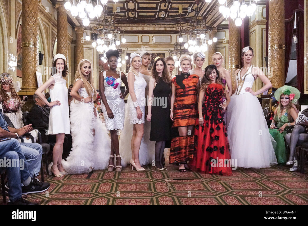 Jah geisha davis hi-res stock photography and images - Alamy