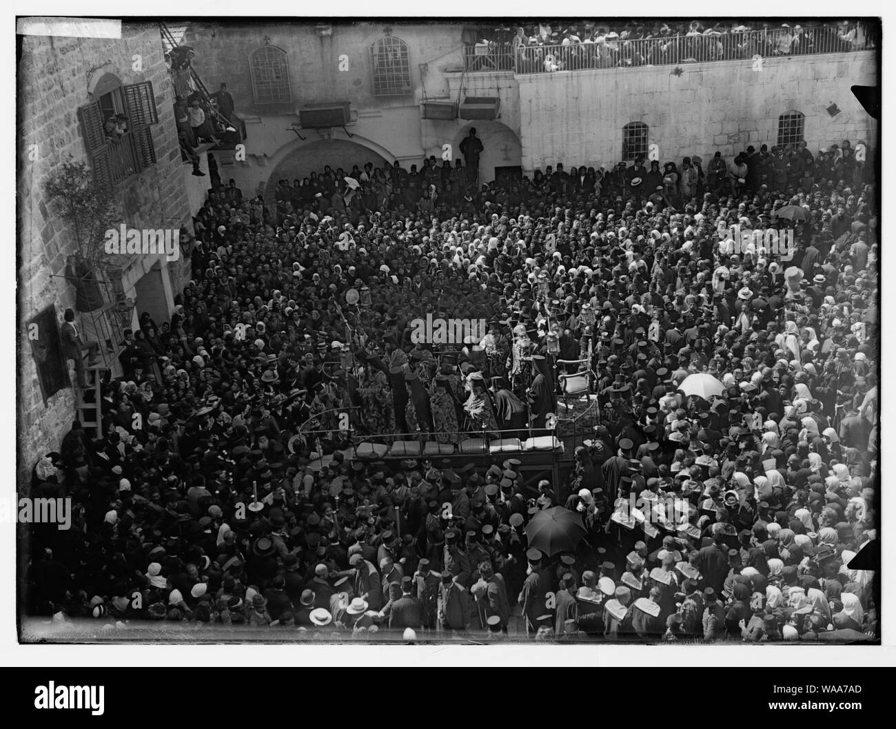 Catholic church christ Black and White Stock Photos & Images - Alamy