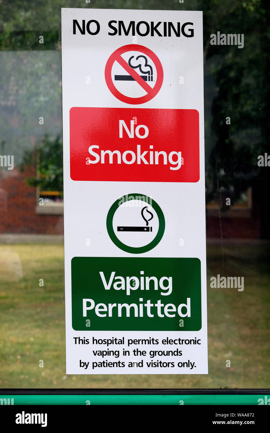 Vaping hospital hi-res stock photography and images - Alamy