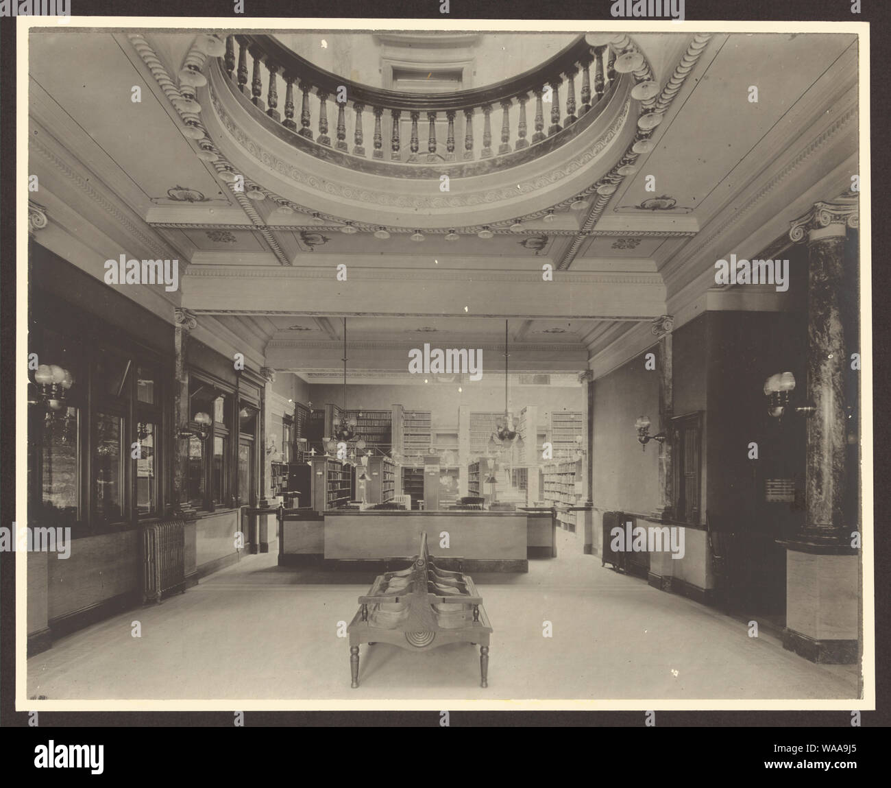 Library circulation hi-res stock photography and images - Alamy